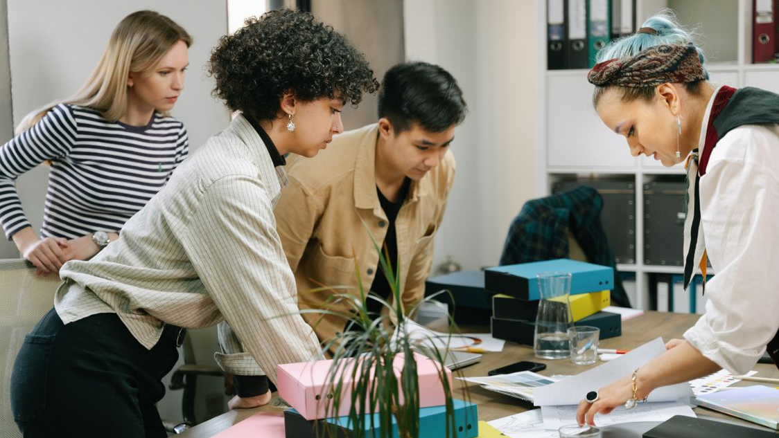 7 Leadership Traits That Define High-Performing Organizations Right Now ...